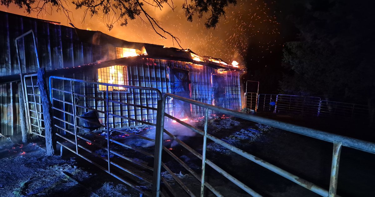 Horse Barn Fire in Rural Saline County Kills Animals, Causes Over $100K ...